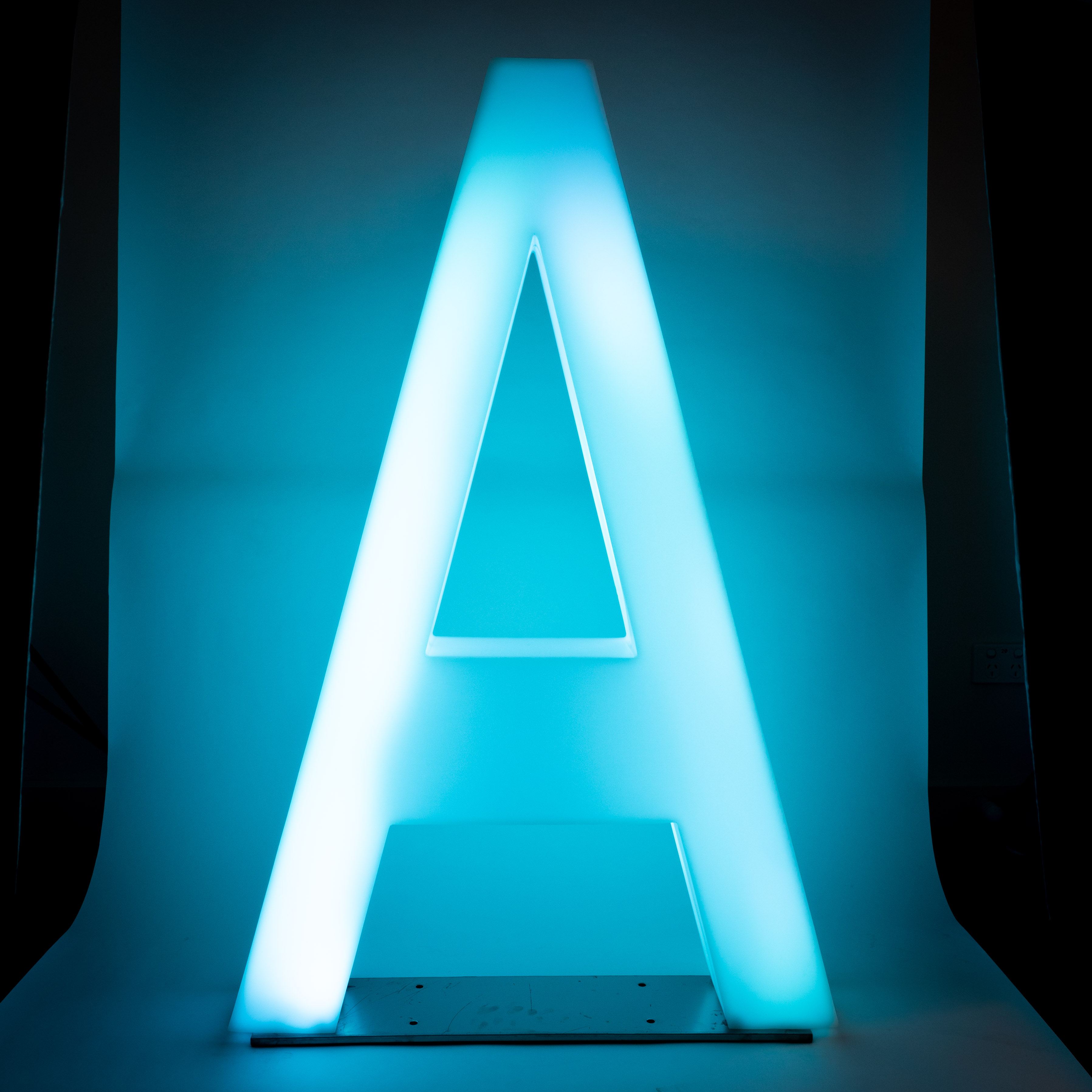 Light Up Letters 121cm Rechargable Wireless RGB LED Letters