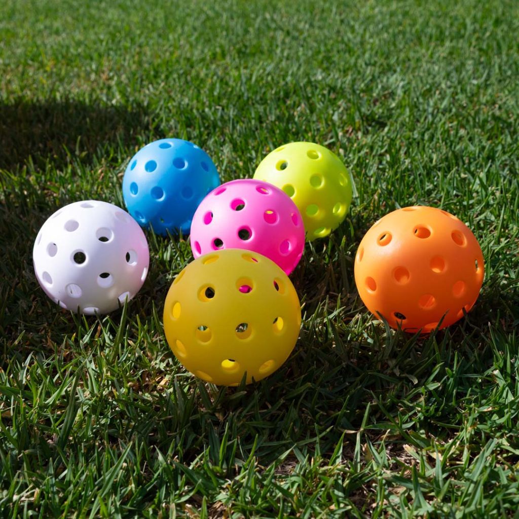 Backyard Bucket Golf Game – Fun Lawn Golf Set for All Ages
